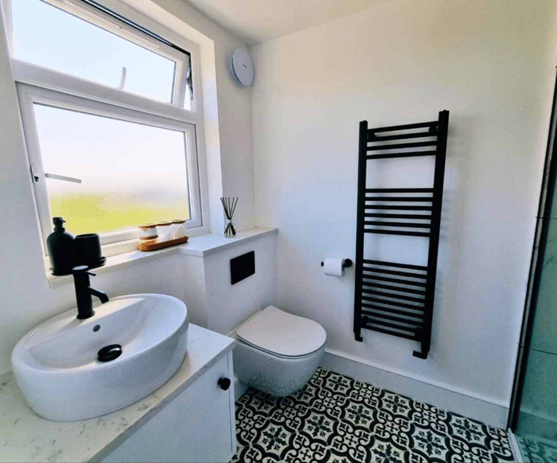 About Crest Projects | Expert Builders & Renovators In London